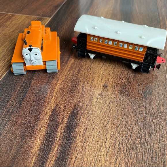 Toys | Terrence With Treads And Henrietta Passenger Coach From Thomas ...